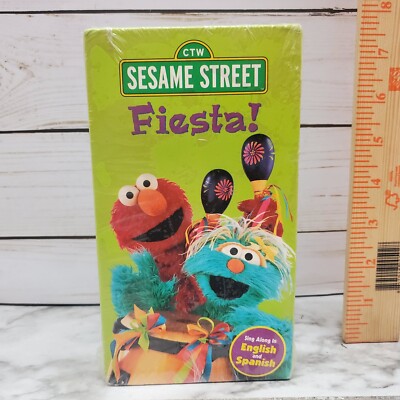 Sesame Street Fiesta!(VHS 1997) RARE VINTAGE COLLECTIBLE BRAND NEW ...