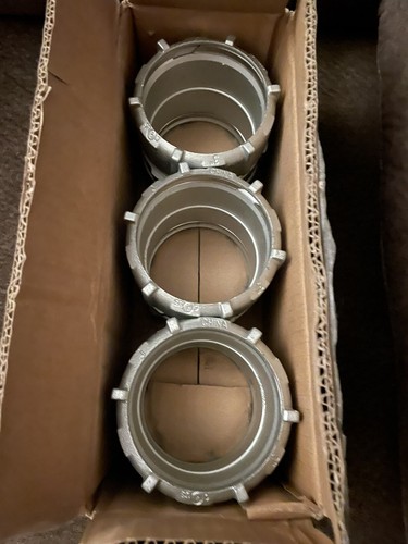 3" Threadless Rigid Conduit Compression Coupling Malleable Iron 258TZ ...