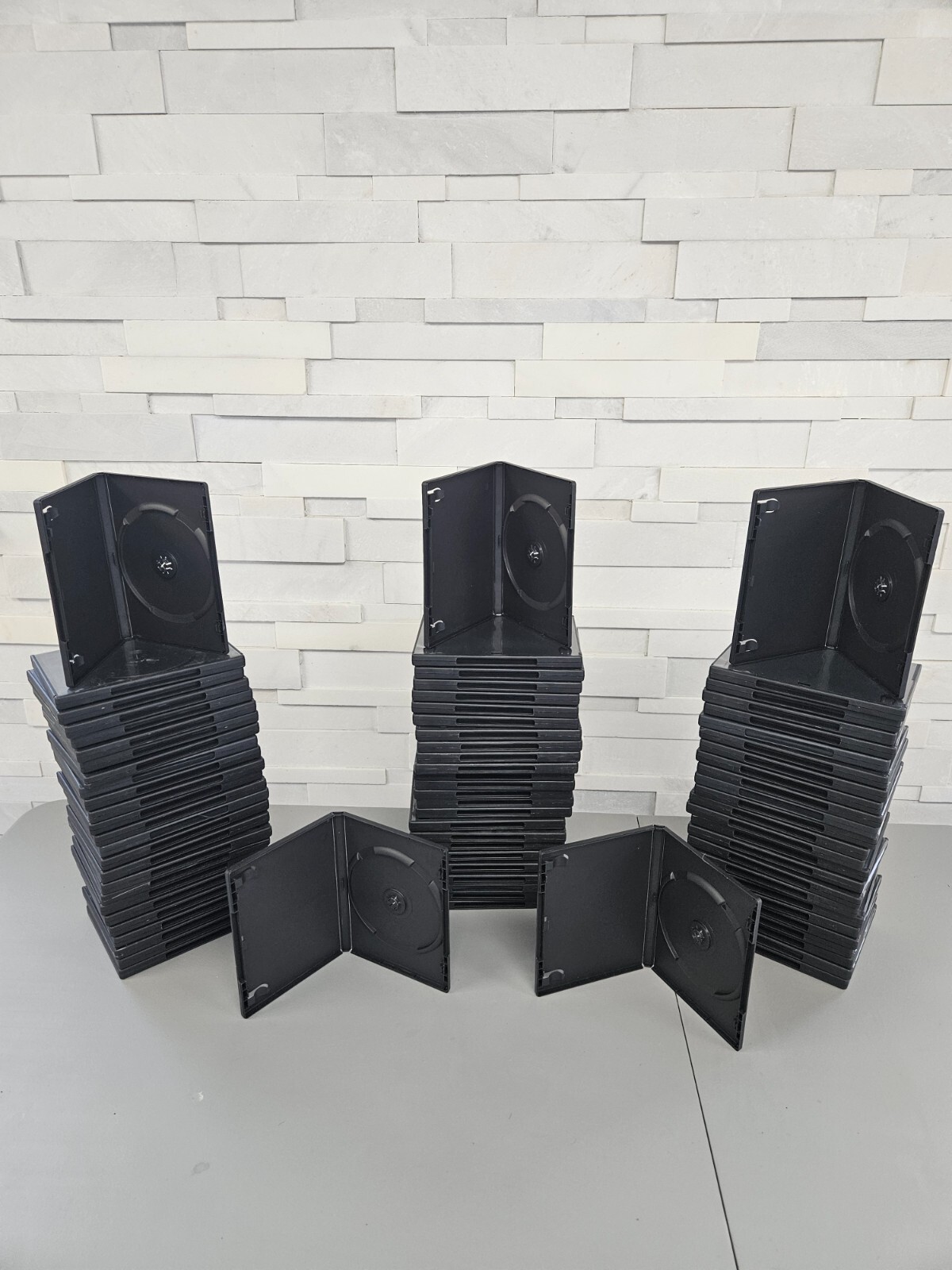 Lot of 10, 20, 30, 50 0R 100 Empty Black DVD Cases, NEW CONDITION, HIGH ...