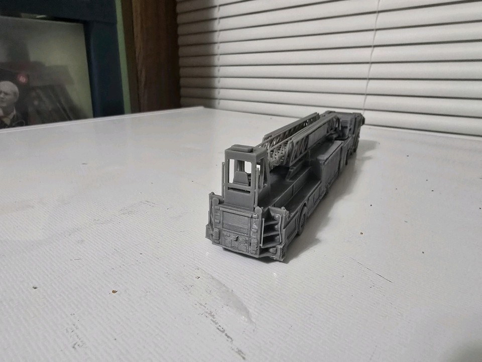 N Scale Eone Tractor Drawn Aerial Fire Truck Tiller Undecorated Kit 3d ...