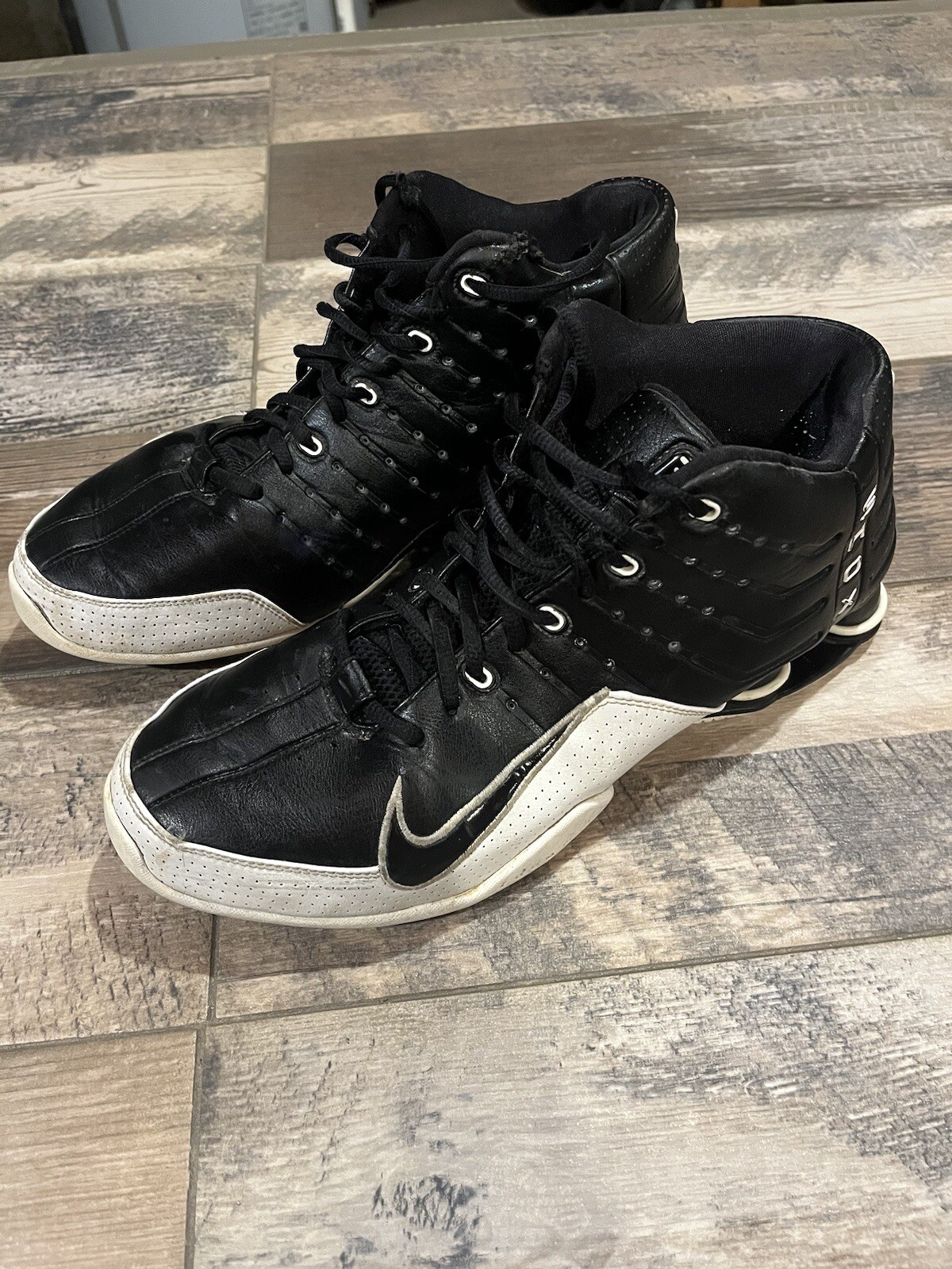 Black Nike Shox Elevate