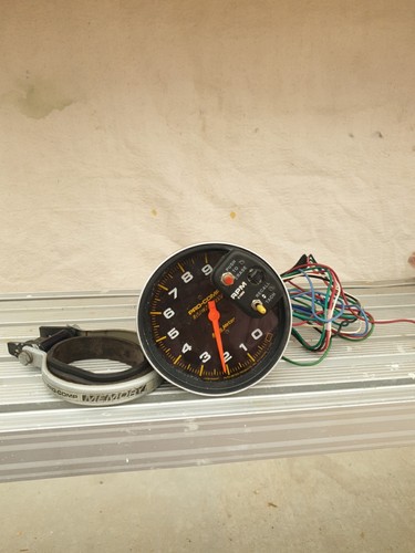 AutoMeter Pro Comp II TACHOMETER, 5", 0-10,000 RPM, W/PEAK MEMORY, FULL ...