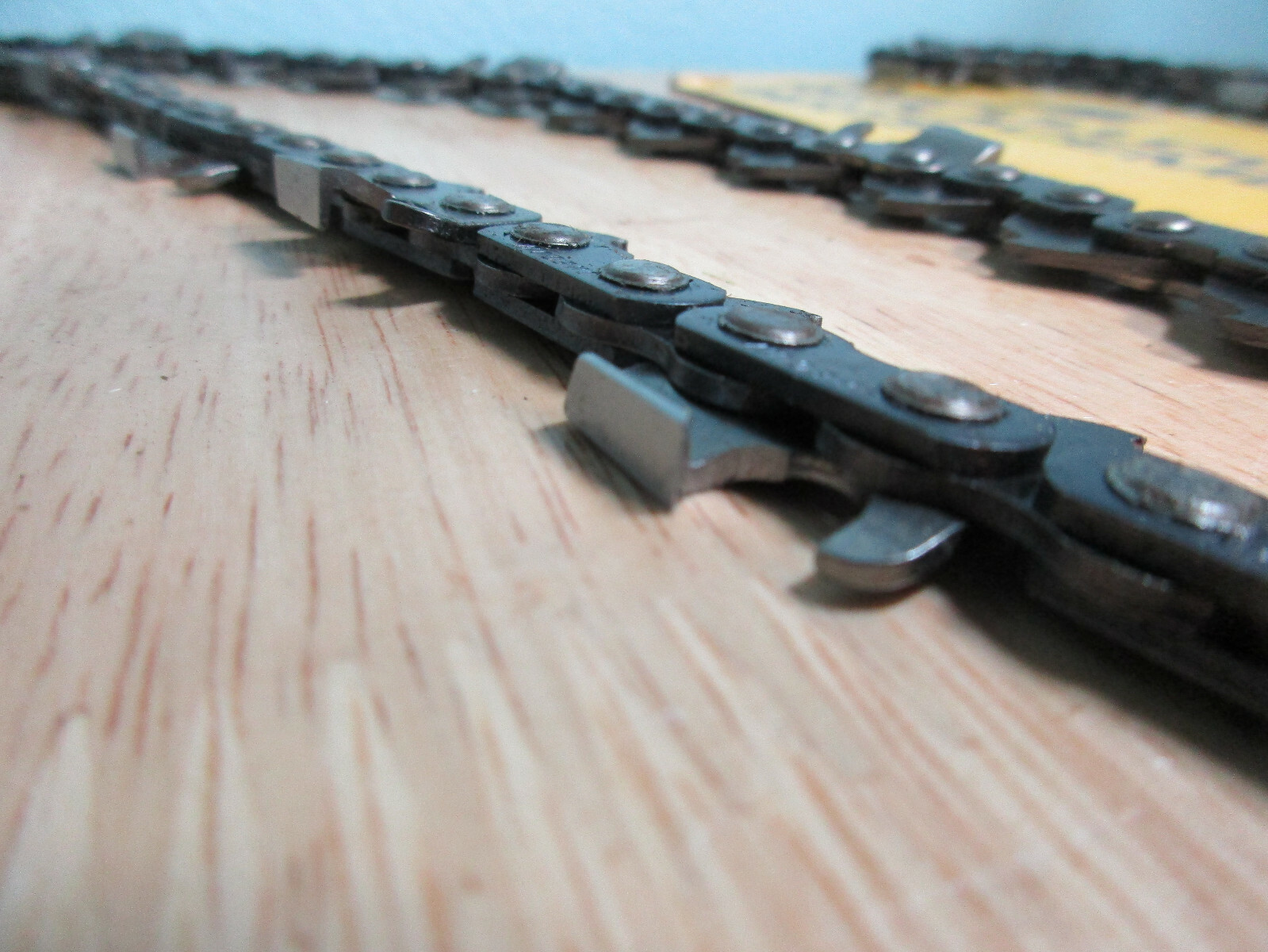 Vintage McCulloch Chainsaw Saw Chain .404" Pitch .058 Gage Square ...