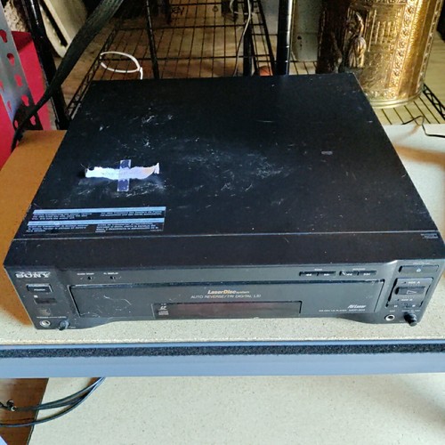 PARTS ONLY Sony MDP-600 Laser Disc Player Auto Reverse Please Read ...