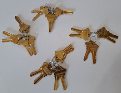 4 SETS OF 6 (EACH SET SAME KEY #) SCHLAGE FACTORY ORIGINAL PRECUT SC1 5 ...