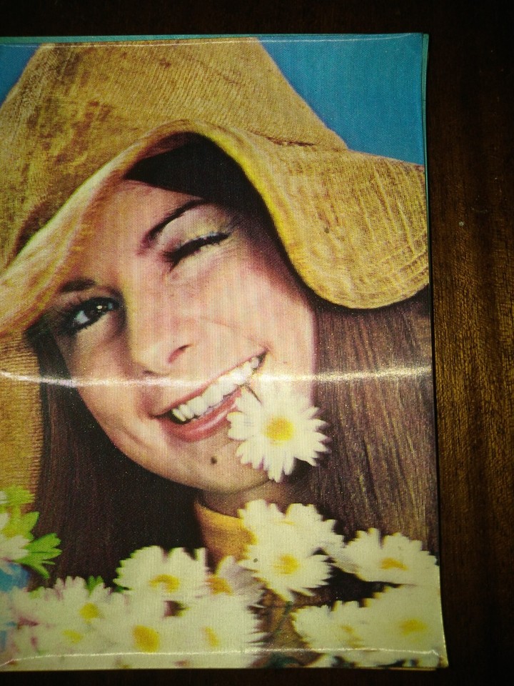 Toppan Lenticular 3d Young Winky Girl with flowers Stereo postcard | eBay