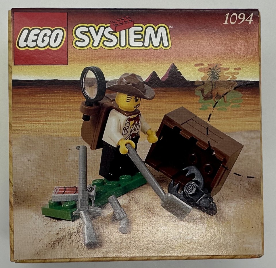 LEGO Adventurers 1094 Johnny Thunder New In Sealed Box RETIRED 1999 ...