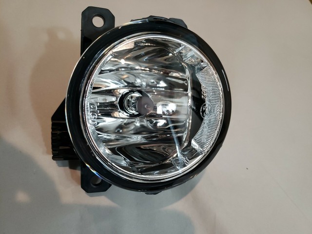 2011-2016 Jeep FIAT Dodge Driver Left or Right Passenger Fog Light ...