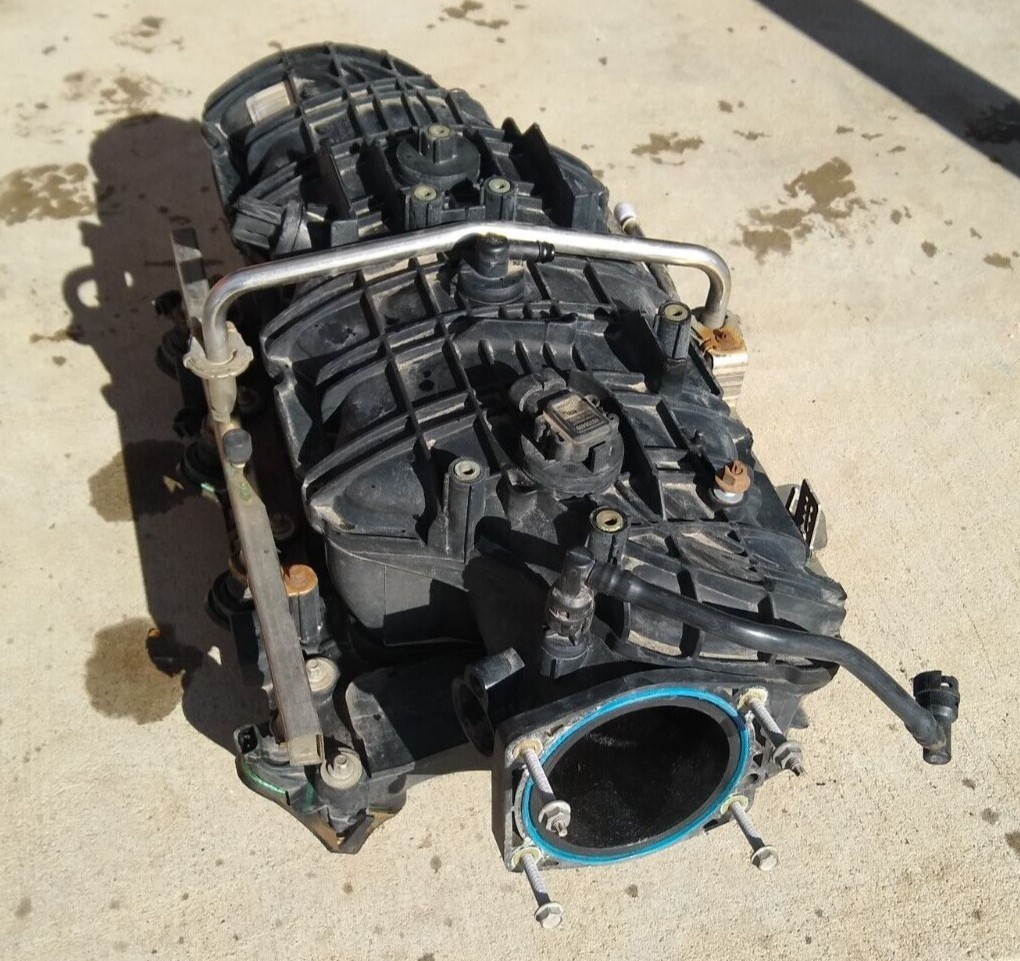 LS TBSS Trailblazer SS Intake, Rails & Injectors Cathedral Port LY2 ...