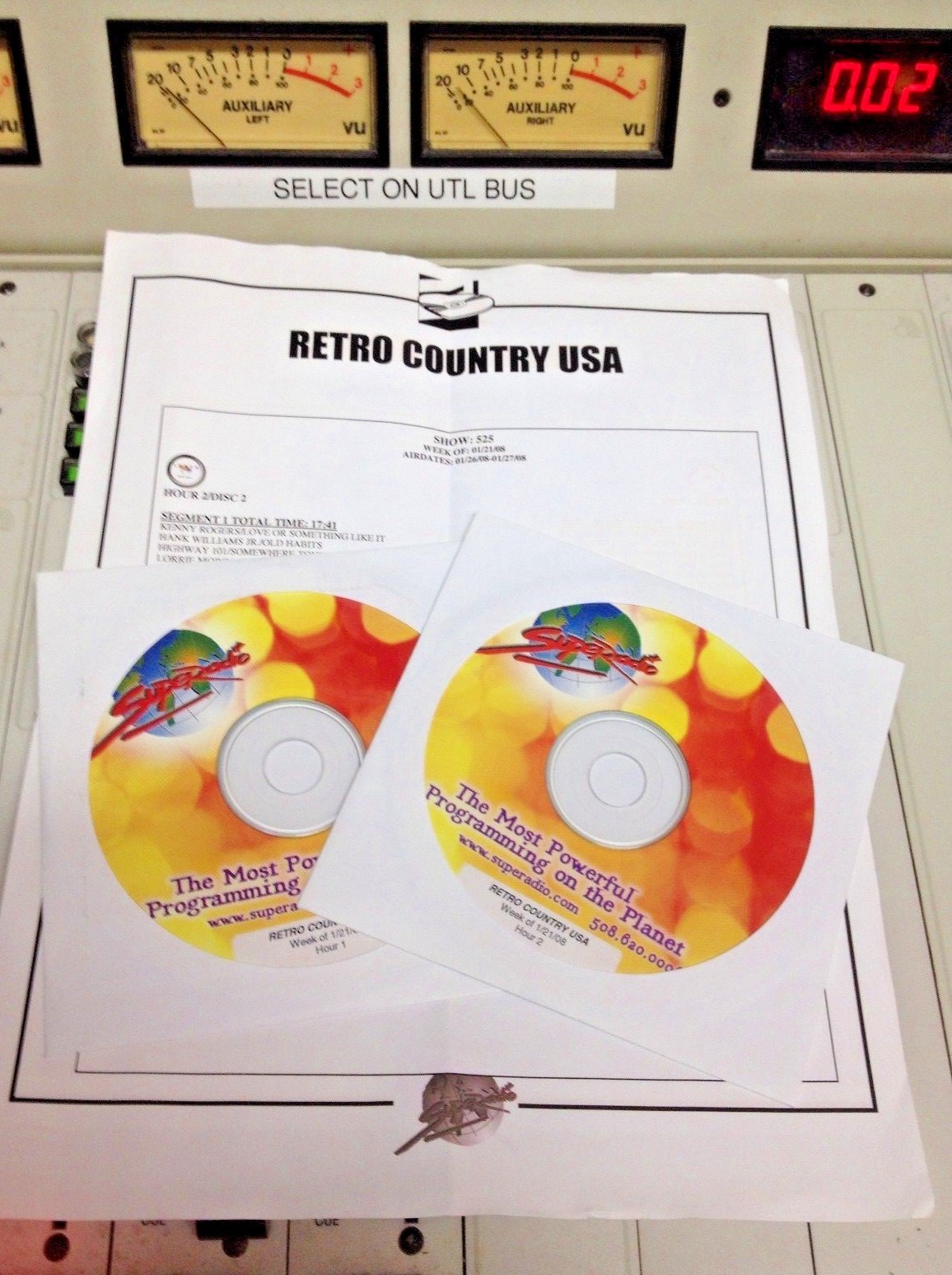 RADIO SHOW:RETRO COUNTRY CHRISTMAS 12/17/07 GENE AUTRY, STEVE WARINER ...