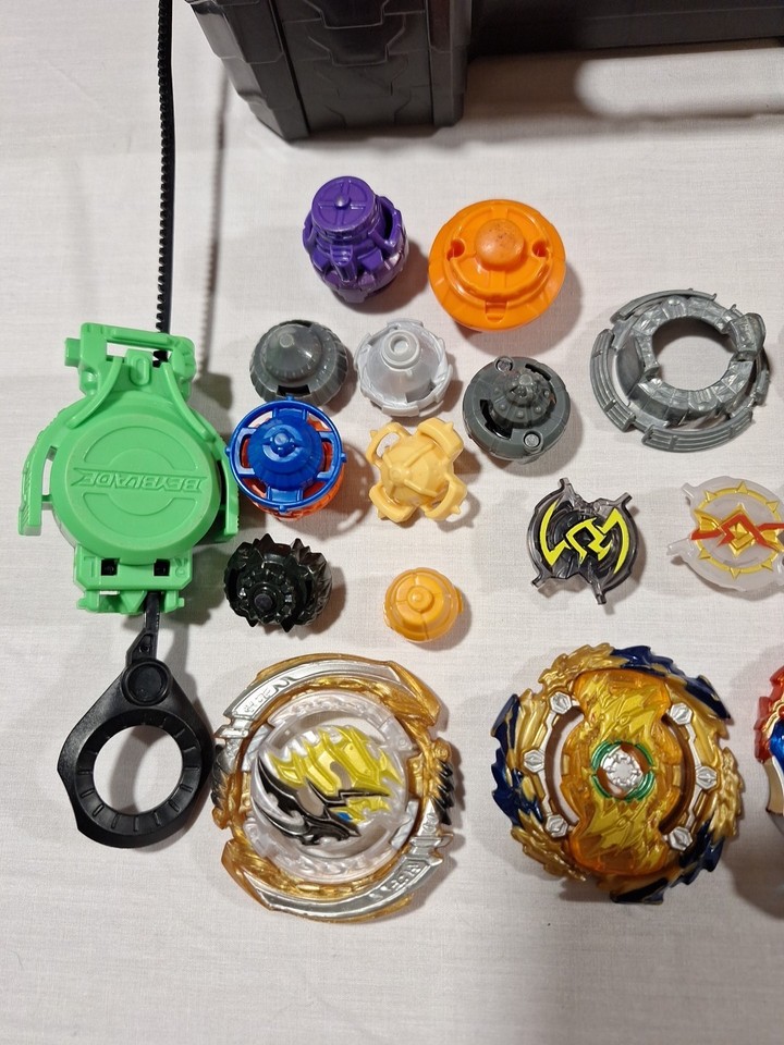 Beyblade Burst Battle Arena Carry Case Pieces To Make Your Own Beyblade ...