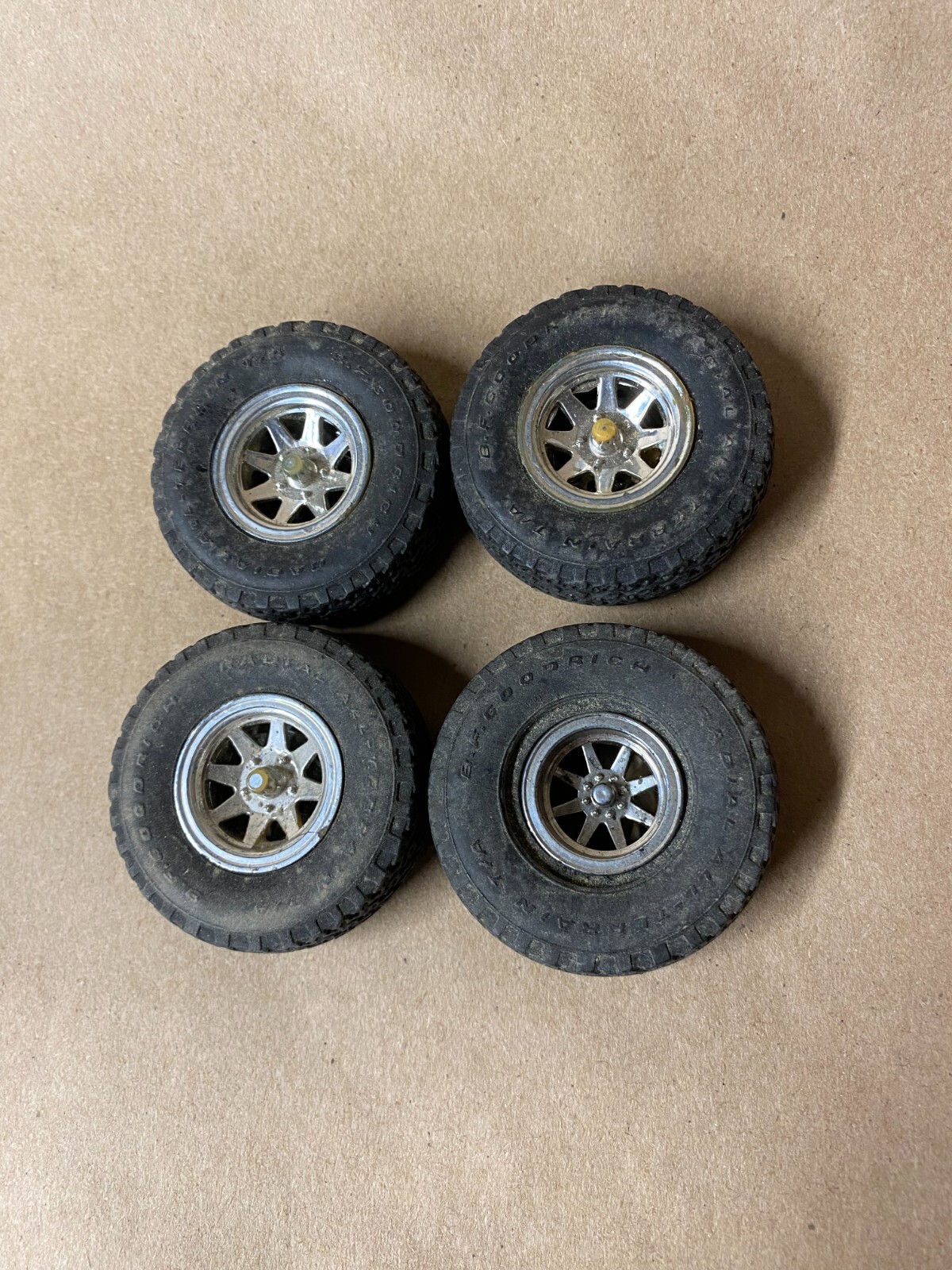 Big MUD Tires 4x4 Pickup Truck 1/25 Wagon Wheel Rim Off Road Buggy BIG ...