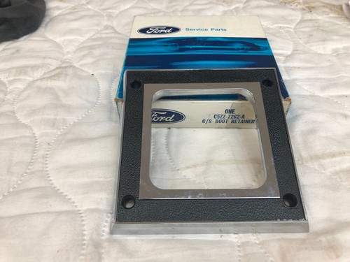 NOS 1965-68 C5ZZ-7262-A 4 SPEED SHIFTER BEZEL FORD MUSTANG SHELBY GT ...