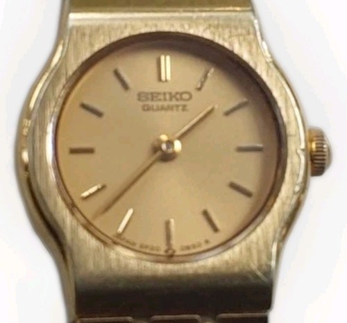 Ladies Seiko Goldtone 2P20-0820 Quartz Wrist Watch Gold Dial SS Back ...