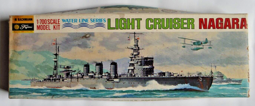 Tamiya Water Line Series 1:700 Scale WWII Japanese Light Cruiser Nagara ...