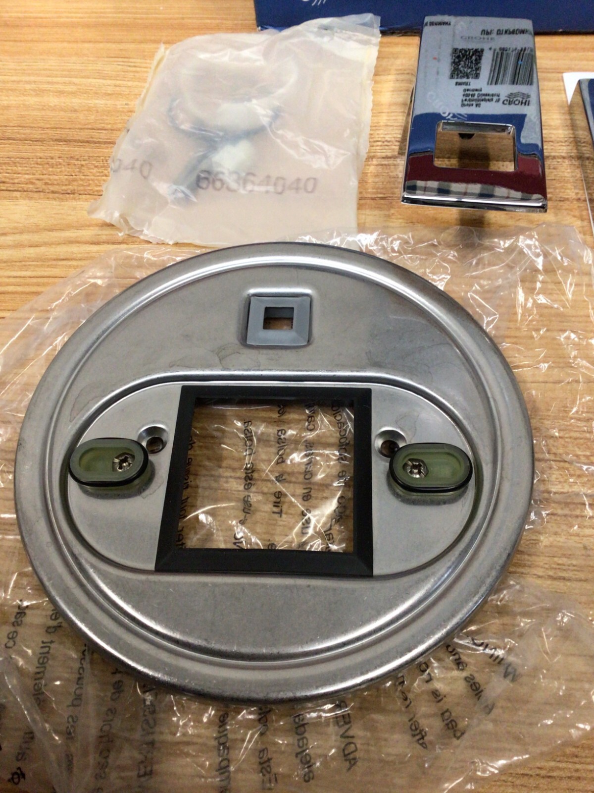 GROHE 19896000 Eurocube Single Lever Bath Shower Mixer Trim for sale ...