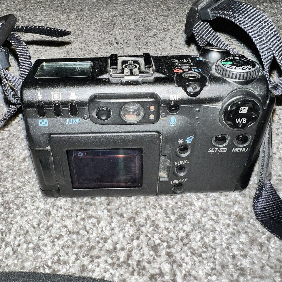 Canon PowerShot G5 5.0MP Digital Point and Shoot Camera - *PLEASE READ ...