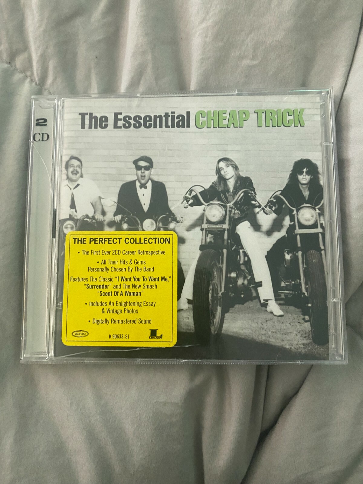 Cheap Trick *The Essential *2xCD *VG+/NM *2004 *Epic E2K 90633 *CLASSIC ...
