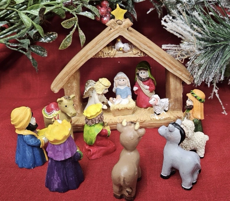 Children's Christmas Nativity Set Mini 9 Pieces Resin Manager Animals ...