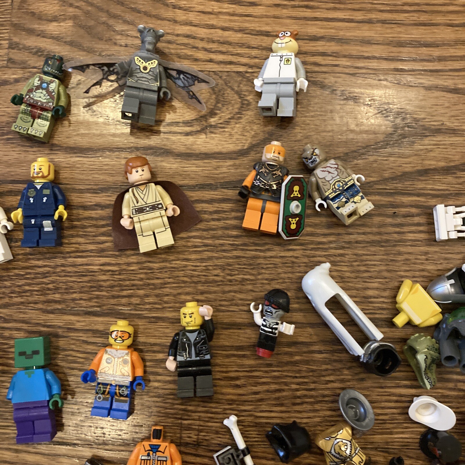 HUGE LEGO Minifigure Lot various used figures & pieces Star Wars Marvel ...
