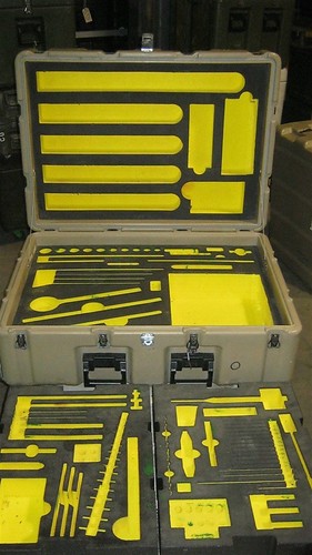 Kipper Hardigg Pelican Aviation Foot Locker FOD Tool Box Case w/ Wheels ...