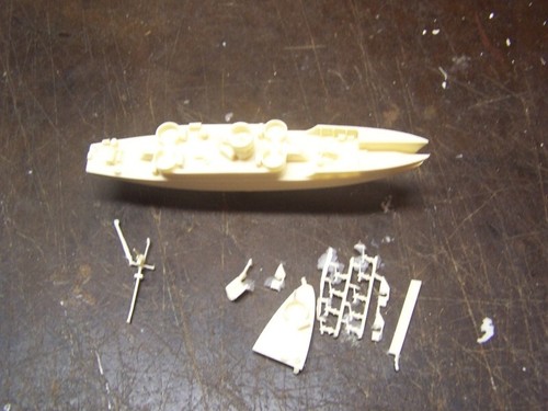 1/350 ISW 4224- LCI(L)-713 class (Landing Craft) Resin & PE Brass Model ...