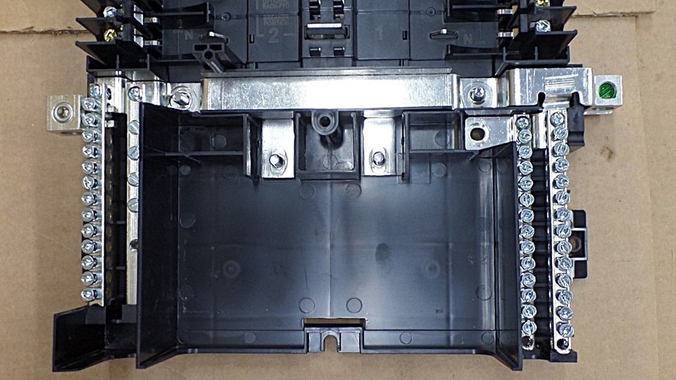 LEVITON ELG420-BER INTERIOR CIRCUIT BREAKER BUSS BAR 40-SPACE 40 ...