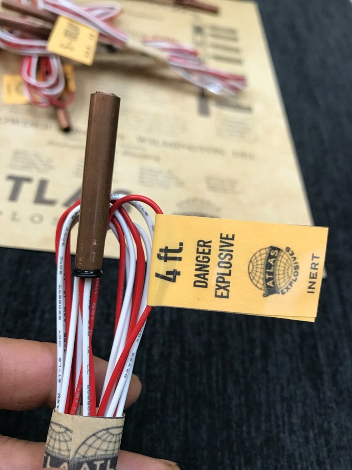 INERT BLASTING CAP WITH ATLAS ADVERTISEMENT, MOVIE PROP, MINING DISPLAY ...