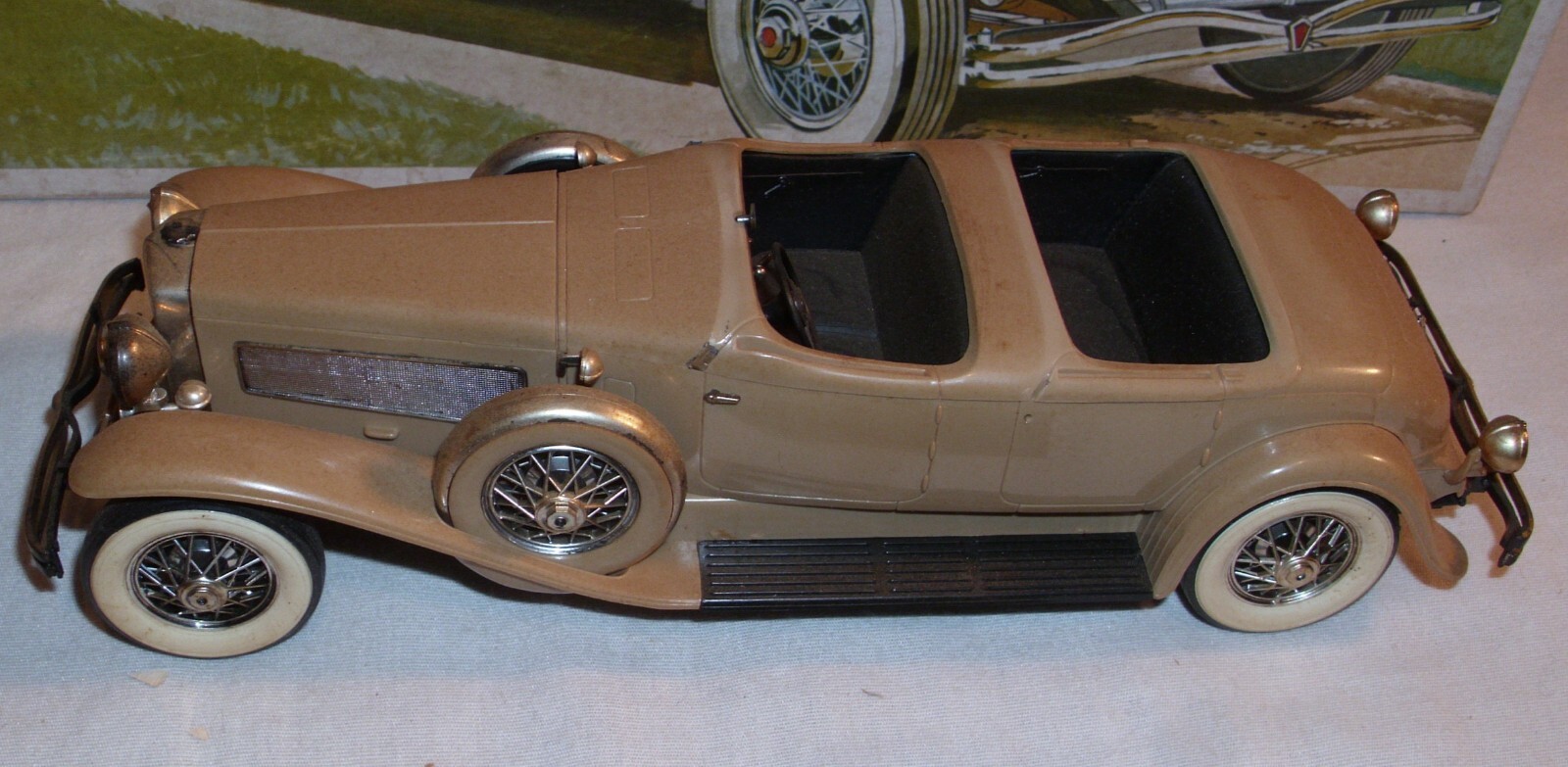 MONOGRAM CLASSIC DUESENBERG TORPEDO CAR MODEL KIT BUILT UP BOXED 1:24 ...
