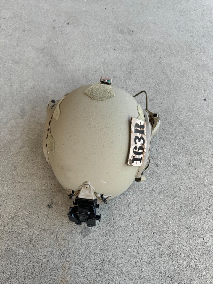 Ops Core Fast XR Tan Helmet XL w/ AMPS, Wilcox G24, IR V Lite, and AOR1 ...