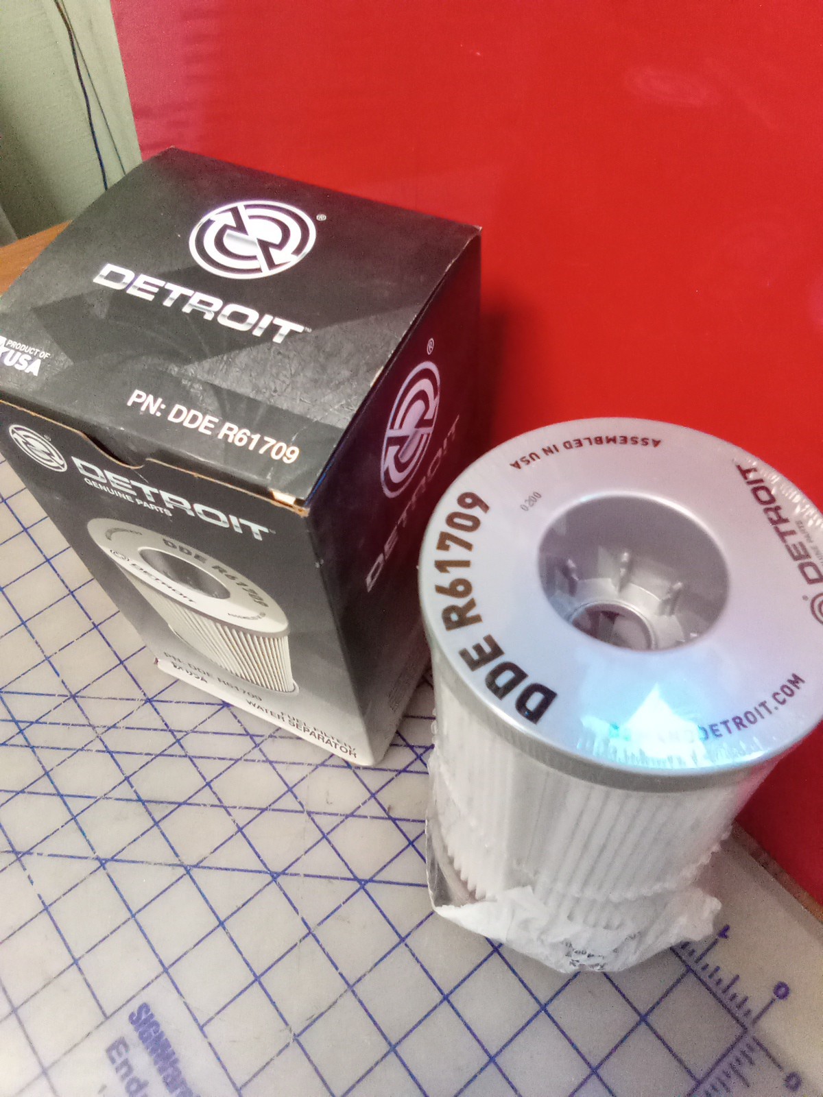 Detroit DDE R61709 Fuel Filter Water Separator for sale online | eBay