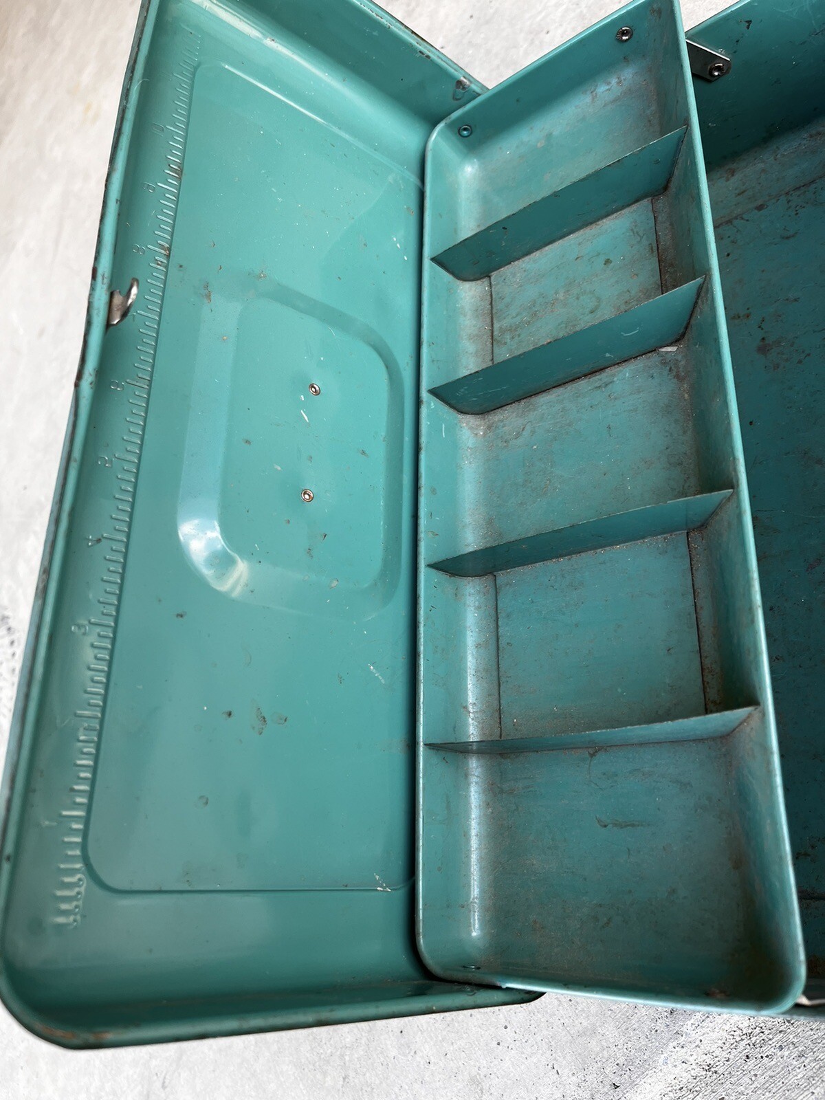 Vintage USA Liberty Steel Chest Tackle Box 12" w/ Ruler Fish Fishing ...