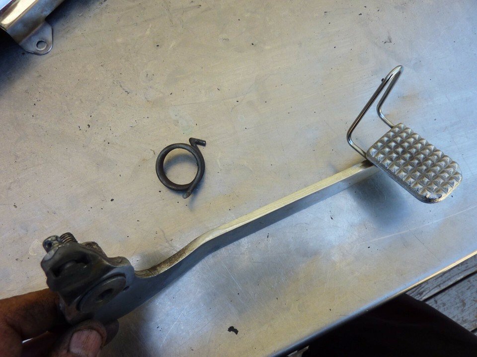 Rear brake lever & hardware Valkyrie Honda 97 -03 GL1500C #X21 | eBay