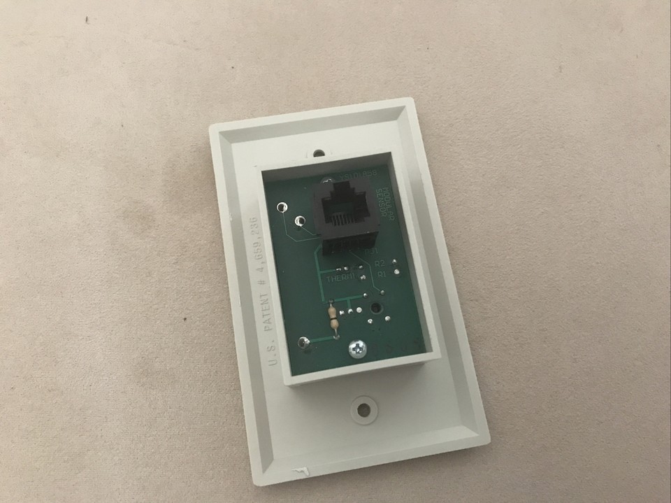 AAON ASM01643 Room Sensor w/ Override & Setpoint, Replacement for OE213 ...