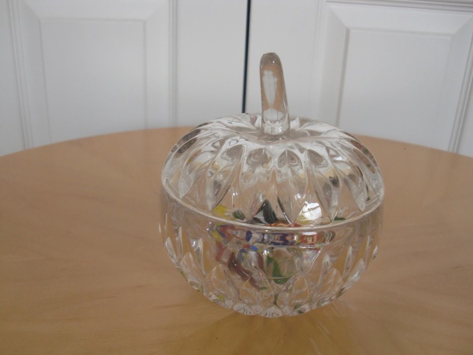 ~CLEAR LEAD CRYSTAL APPLE SHAPED TRINKET DISH BOX W/MULTI COLOR GLASS ...