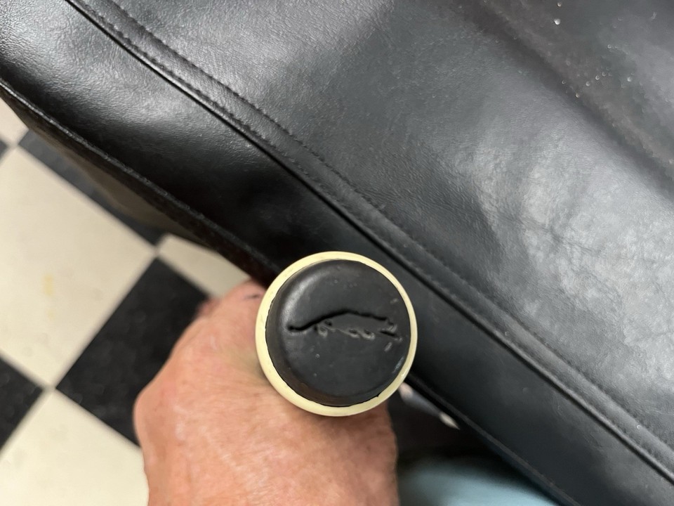 Predator Ikon Pool Cue with a Predator Z2 shaft. Used | eBay