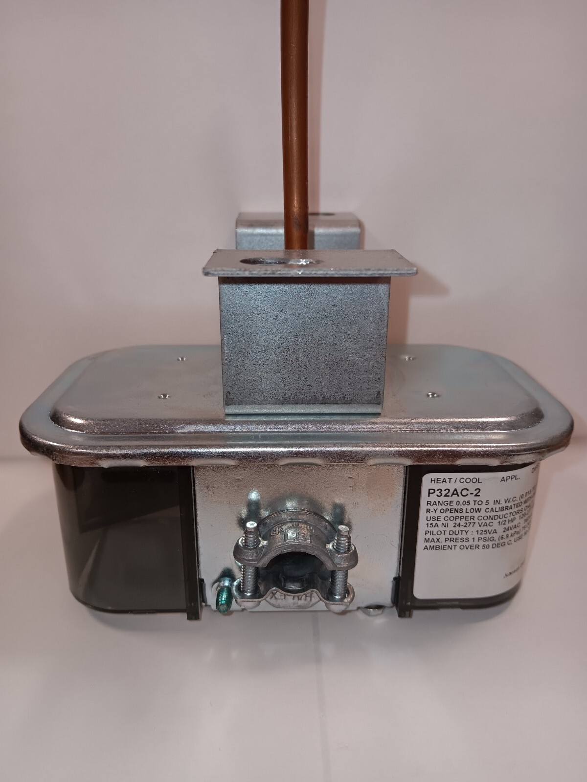 Johnson Controls P32AC-2 Sensitive Differential Pressure Switch | eBay