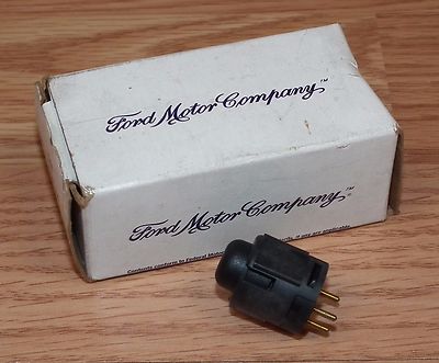 Genuine Ford Motor Company (F58Z-7G550-AA) Overdrive Shift Button ...