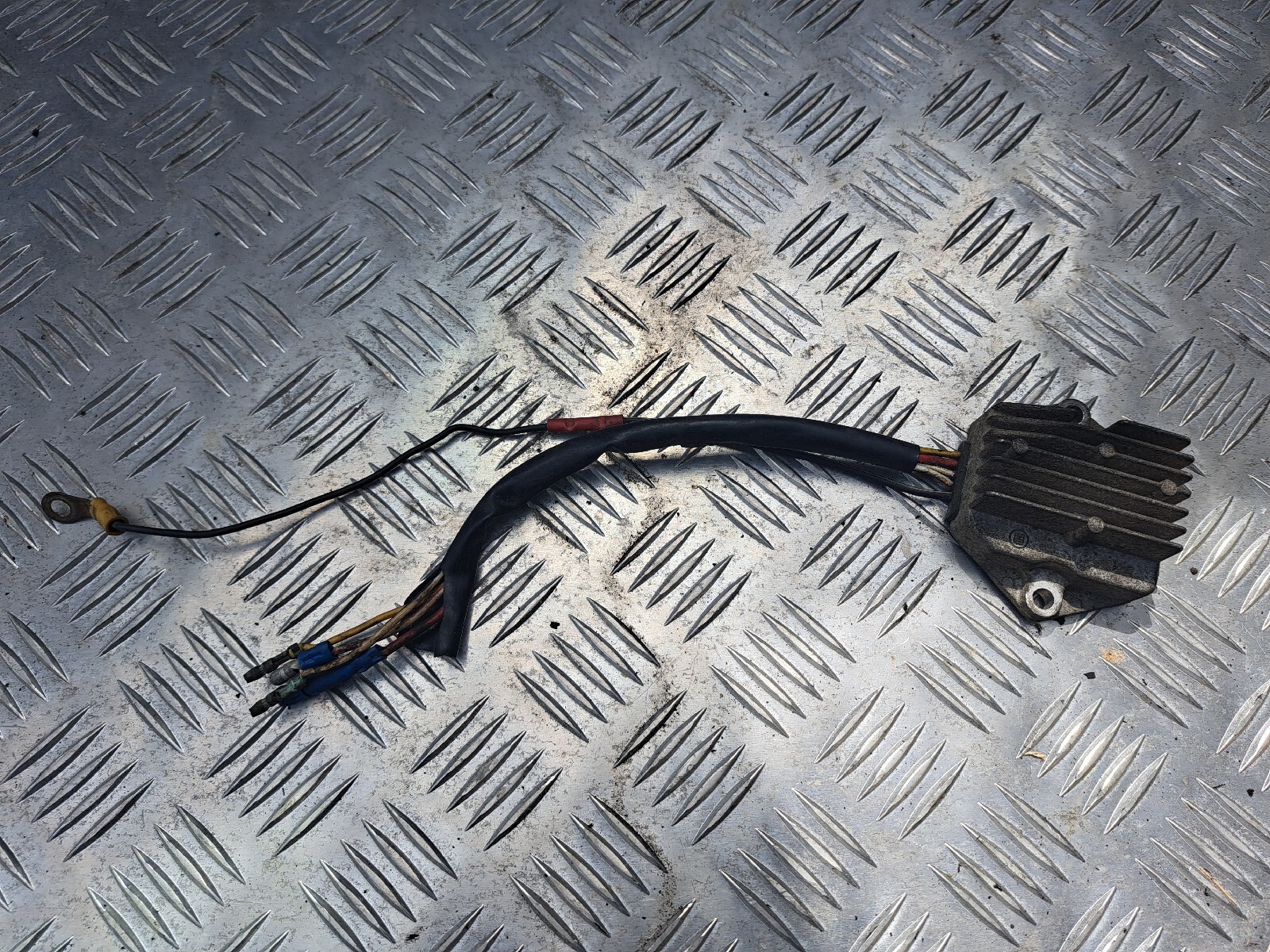 Kokusan Denki RS2142 12V Regulator Suzuki GS550. 1978. VOLTAGE ...