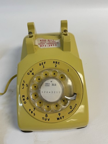 Vintage Bell Western Electric Rotary Dial Phone Yellow Model 500DM MCM ...
