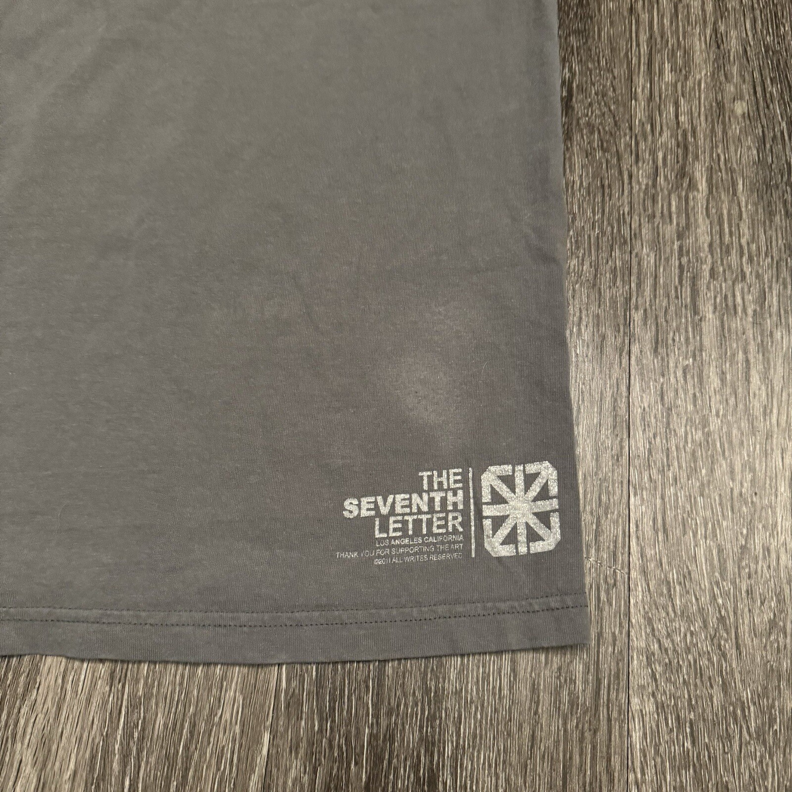 Seventh letter graffiti alphabet T-shirt - Gem