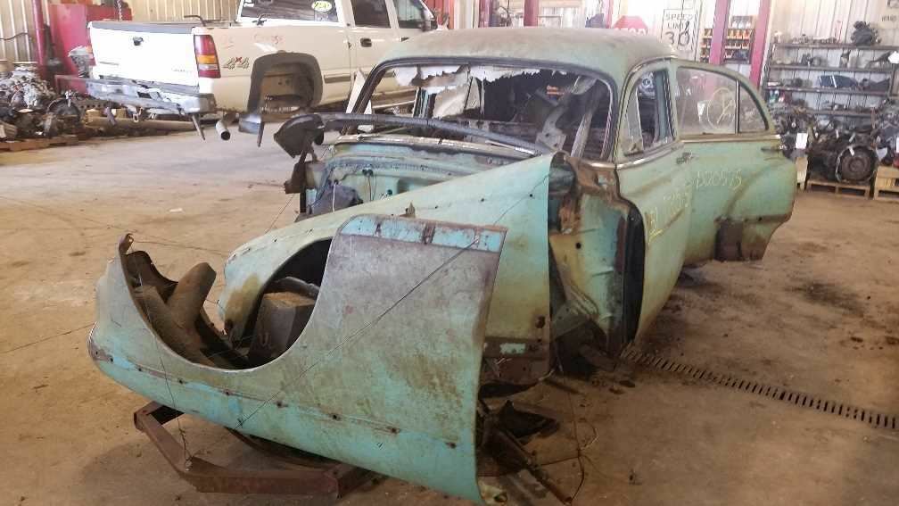 1951 OLDSMOBILE REAR AXLE ASSEMBLY DROP OUT STYLE 678842 | eBay