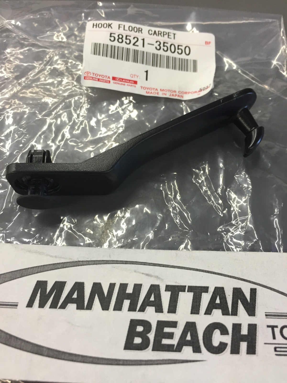 2007-2010 FJ CRUISER INNER FRONT FLOOR MAT HOOK 58521-35050 GENUINE ...