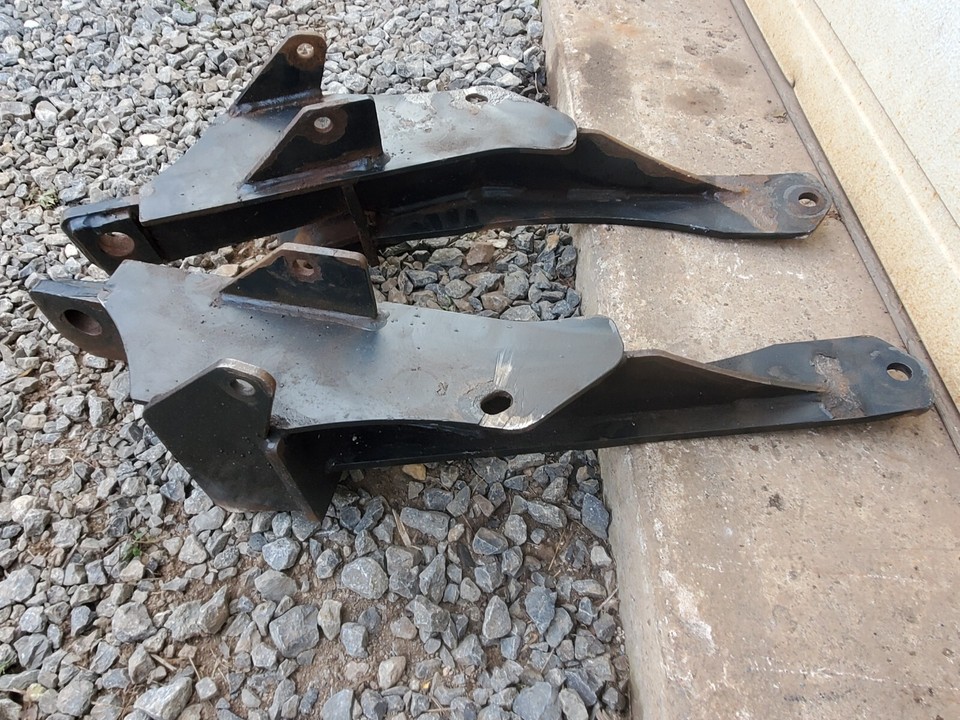 7169 Fisher Minute Mount II 01-10 Chevy/GMC 1500 HD 2500 3500 Snow plow ...