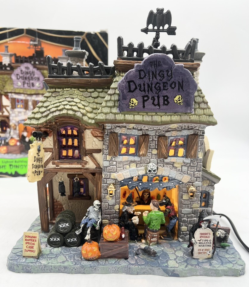 LEMAX Spooky Town Dingy Dungeon Pub - 05014 Retired Rare Illuminated ...