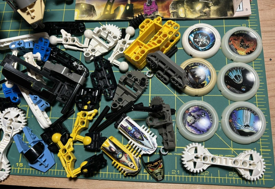 LEGO Technic Roboriders Throwbots Slizers Lot Lava Swamp Parts Pieces ...