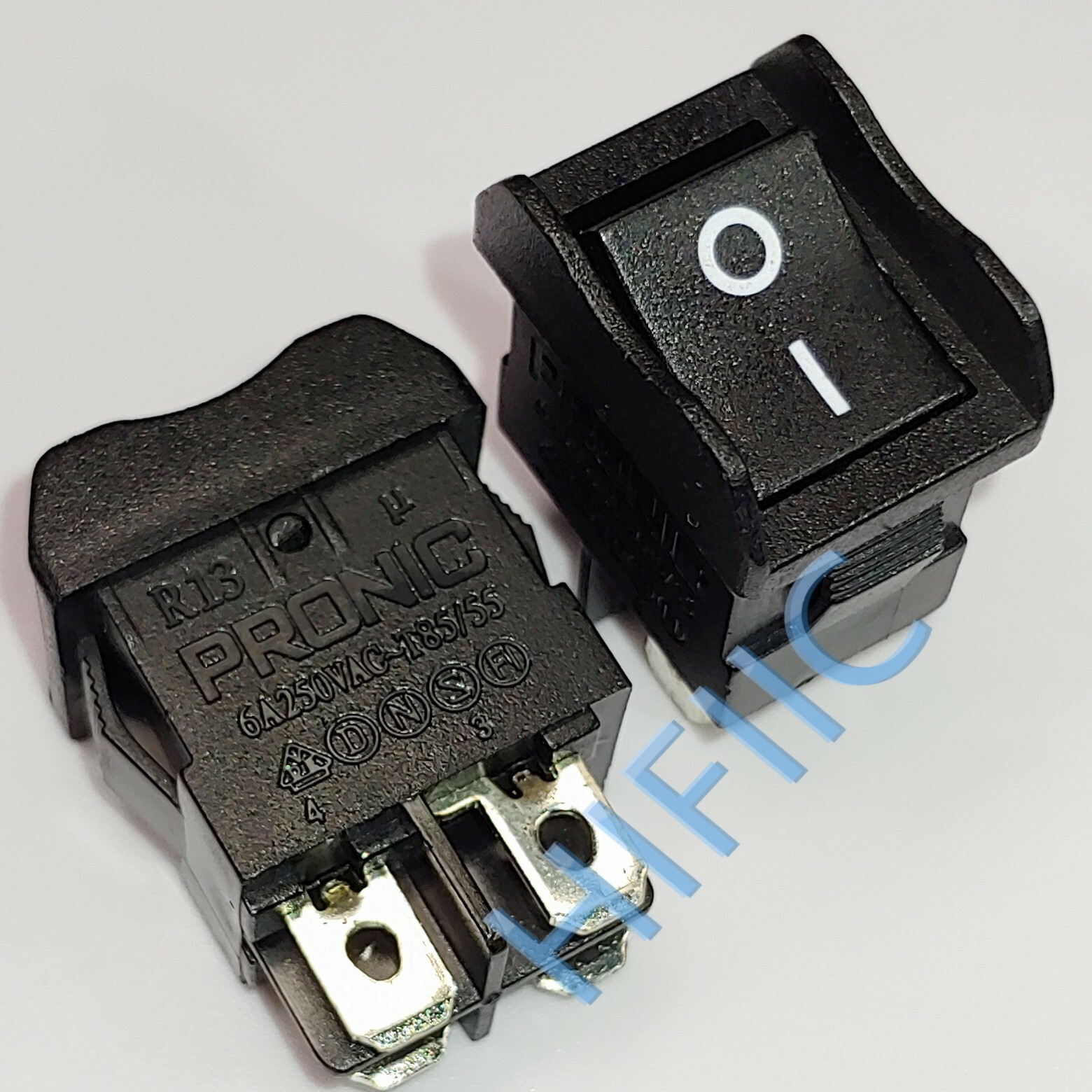 1PCS/5PCS PRONIC R13 Rocker Switch 4 Pins 5A/8A 250VAC 10A 250VAC Black ...