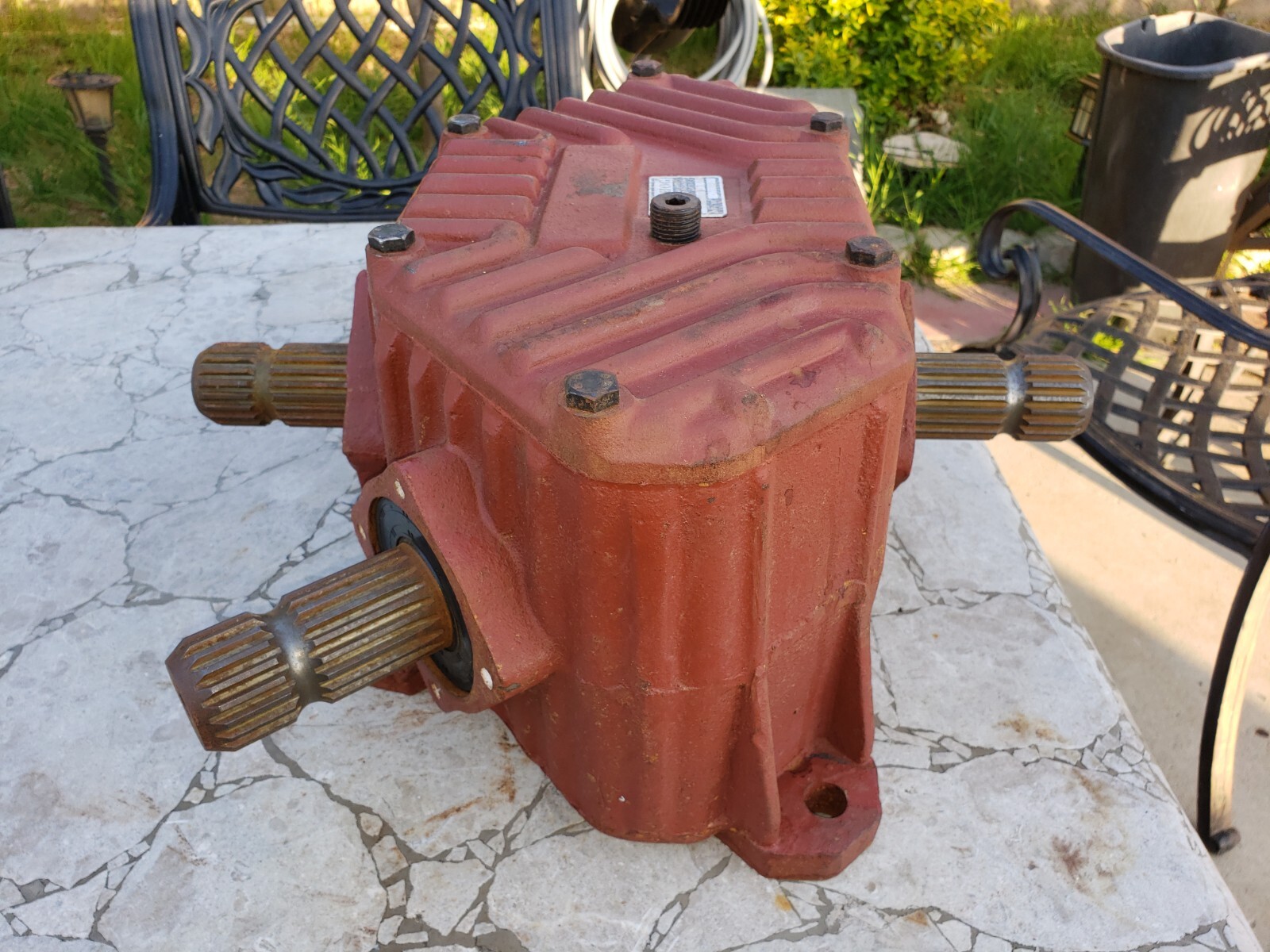 BUSH HOG TRANSFER GEARBOX ASSEMBLY PART # 71202 " PICTURES ARE ...