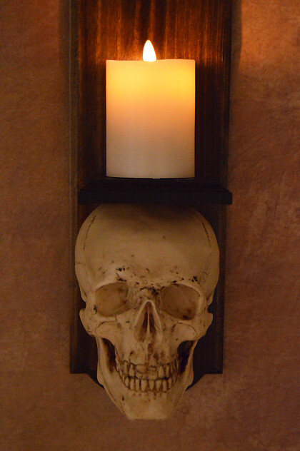 Classic Skull Wall Sconce Style II w/ Flameless Candle, Halloween Prop ...