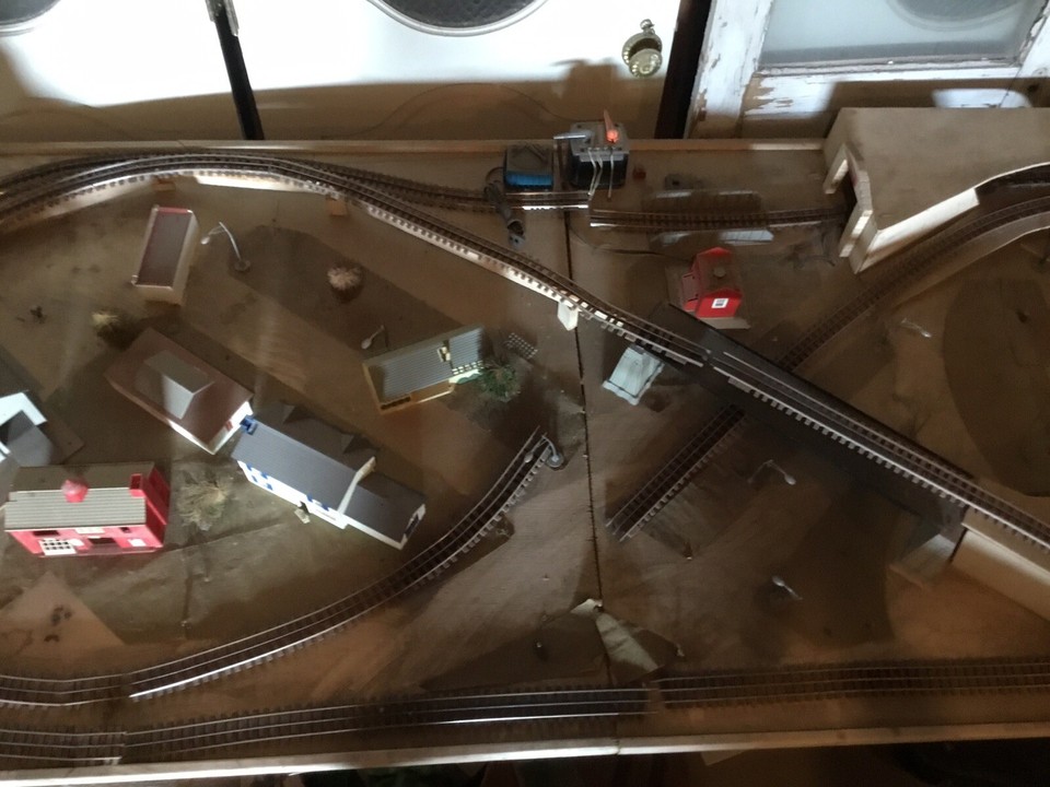 Vintage 0 Gauge Train Layout Diorama With Buildings and Track 4 foot by ...